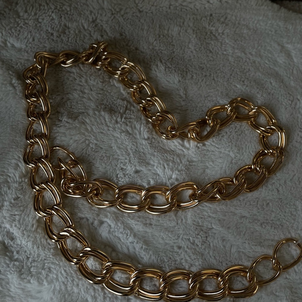 Vintage Chunky Gold Belt - Gem